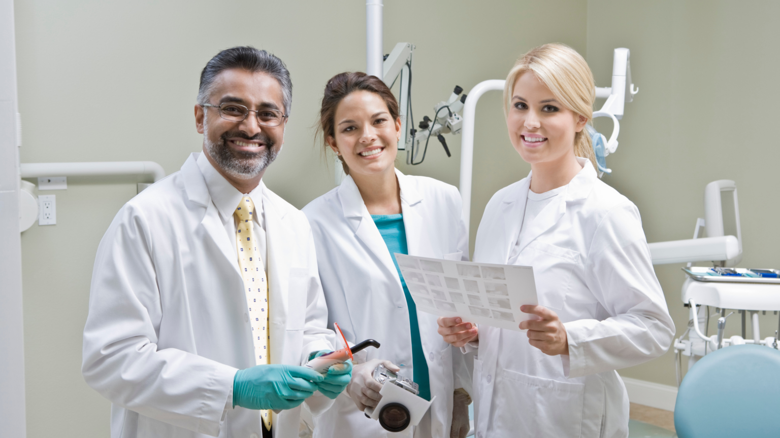 Types of Dentists: Which Specialty is Best for You? - Grad School Center